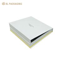 China Magnetic Gift Box with Paper Divider for Confectionery & Sweets for sale