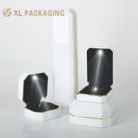 China Jewellery Packing Jewelry Box Set Necklace Case Handmade Luxury LED Light Jewelry Pendant Box for sale