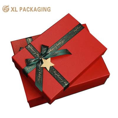 China XL Packaging Custom Packaging Box Factory Customized Size Eco-Friendly Clothing Scarf Gift Packaging Box with Red Lid and Base for sale