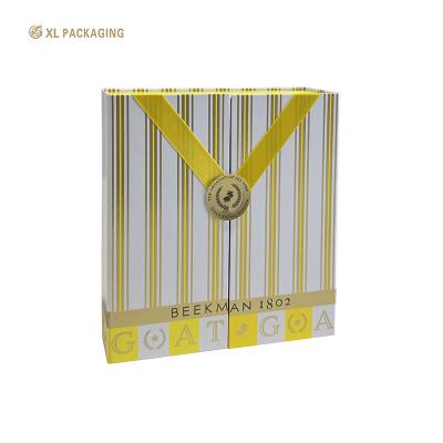 China Luxury Double-Door Cosmetic Gift Box with Magnetic Closure and Custom Foil Logo for Premium Branding for sale