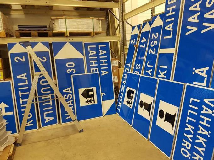 latest company case about 3003 Color Coated Aluminum Sheet for Advertising Board 1