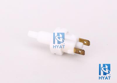 China Plastic mechanical brake light switch For OPEL/SAAB OE 12 40 590/85 77 736 for sale