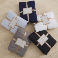 China Extra Deep Pocket 100% Polyester Microfiber Solid Pattern Fitted Sheet for 14