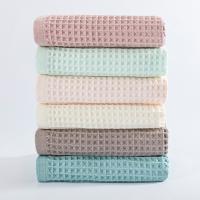 China Soft Cotton Waffle Weave Blanket 1pc Quantity Washed and Dyed Perfect for Baby for sale