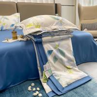 China Solid Pattern 300TC Luxury Bamboo Bedding Set for Customization and Comfortable Sleep for sale