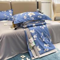 China Solid Pattern 300TC Luxury Bamboo Bedding Set for Customization and Comfortable Sleep for sale