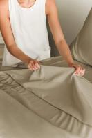 China Extra Soft Woven Hotel Luxury Bed Sheets 1.5-2 Kg Deep Pockets Breathable Cooling for sale