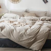 China Customized 3 Pieces Queen Comforter Set Farmhouse Bedding Set with Ruffle Bed Design for sale