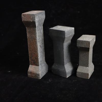 China Brick Shape Kiln Posts with Apparent Porosity of 7-8% and Durable SILICON CARBIDE for sale