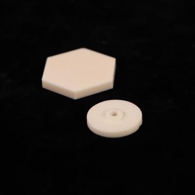 China Dielectric Strength 18-20 KV/mm Compressive Strength 3000 MPa Dielectric Constant 9.6 Aluminum Oxide Ceramic for sale