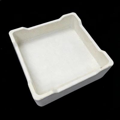 China Smooth surface refractory sagger providing high stability and durability for thermal insulation during firing operations for sale
