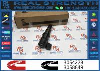 China Cummins original 3054228 Fuel Injector for NT855 NH855 NTA855 Diesel Engine Parts Injector Replacement for OEM 3054233 3024147 3054231 original new injector for sale