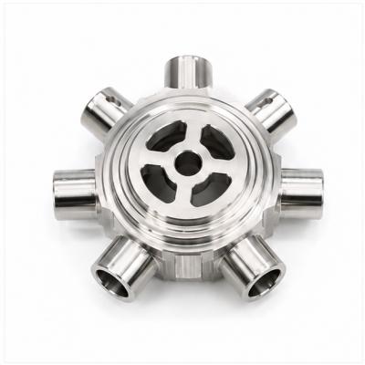 China 5 Axis Medical Device Components Aluminum Multi Port Medical Manifold Complex Flow Passages for sale