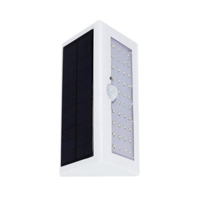 China Outdoor Solar Powered LED Wall Light Easy To Install Cool White 4W for sale