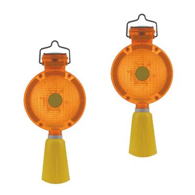 China Traffic Barricade Flash Solar Traffic Warning Light 0.36kg for sale