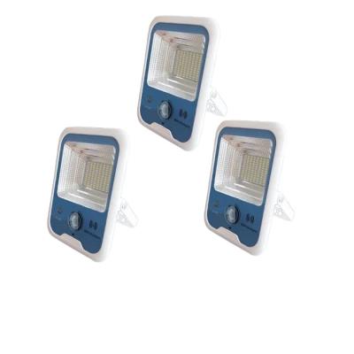 China 3000~6000K LED Brightest Solar Flood Lights IP65 Protection Solar Cool White Floodlight for sale