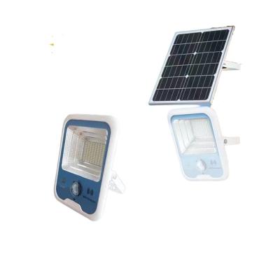 China Bulb Distance 10cm Solar LED Flood Lights Surveillance With 720P Camera And WIFI Energy Saving for sale