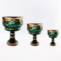 China Large Glass Fruit Tableware Lightweight Eye Catching Pattern Handmade Glass Bowls for sale