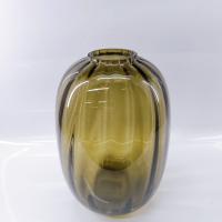 China Handmade Mouth Blown Glass Vase with 250mm Height and Eco-Friendly Design for Home and Office Decor for sale