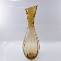 China 125mm Max Diameter Glass Vase Handmade from Lead-free Crystal Glass for Elegant Home and Wedding Decor for sale