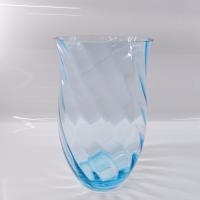 China Durable Glass Vase with 100mm Bottom Diameter Made from Lead-free Crystal Glass and Handmade Craftsmanship for Elegant Tabletop Decor for sale