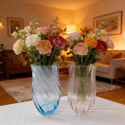 China Handmade Lead-free Crystal Glass Vase for Eco-friendly Tabletop Decoration with Customizable Design for sale