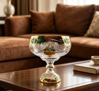 China Transparent Elegant Glass Fruit Bowl Smooth Surface Handmade Glass Bowl for sale