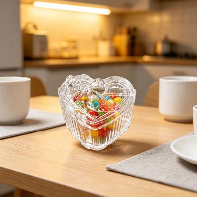 China Max diameter 76mm Glass Candy Bowls Heart Shape Functional and Attractive for Restaurant Settings for sale