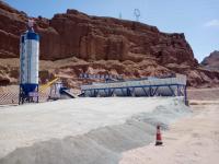 China Dry Mix Concrete Batching Plant 2 Aggregate Hoppers Portable Transit Concrete Mixing Plant Without Mixer for sale