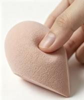 China 40mm*60mm Beauty Blender Sponge Heart Dual Cut With Hydrophilic PU Foam for sale