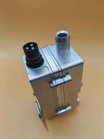 China 1000W Car Coolant Preheater Small Size PTC Heating 220V Engine Block Heater for sale