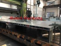China Steam Heating Cooling Drilled Steel Platens For Multi Daylights Hot Press for sale