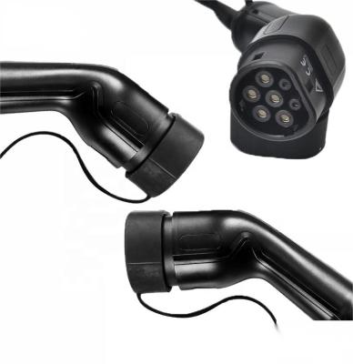 China 5 Pin Locomotive Ev Charging Gun 16A 32A Home Car Charger for sale