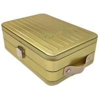 China 2025 Christmas Food Grade Gift Box Snack Cookie Toy Tin Box with PU Handle and Lock for sale
