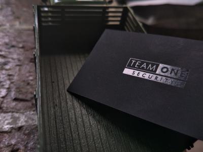 China High Class Foil Stamped Business Cards Customized Design Thick Black Card for sale