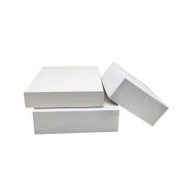 China Multifunctional Custom logo Pattern Engagement Gift Packaging Box White square Cake Baking Paper Boxes for sale