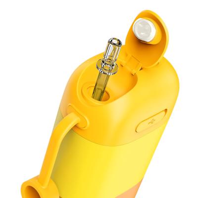 China Nicefeel FC5170 Cordless Water Flosser 2200mAh Portable Oral Irrigator 220ml IPX7 for sale