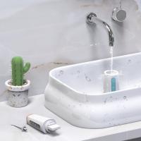 China Rechargeable Battery Operated 300ml Ozone Oral Irrigator 0.5kg Weight for sale