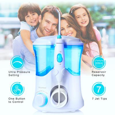 China Electric Countertop Water Flosser 600mL 25-125psi Oral Irrigator for Home Use for sale