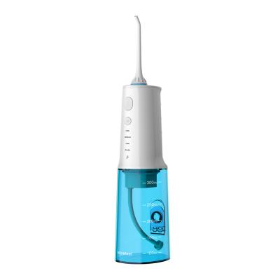 China 1900mAh Battery 300ml Water Flosser Oral Irrigator IPX7 Portable Travel Dental Care for sale