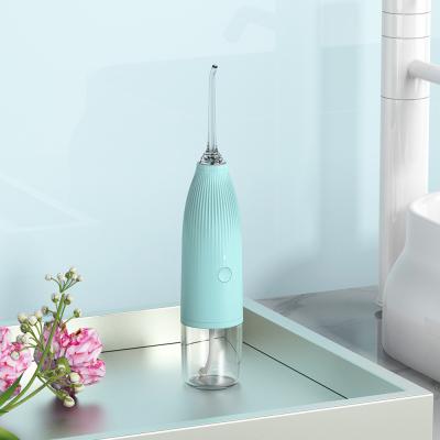 China Cordless Electric Water Flosser 60psi Portable Oral Irrigator for Teeth Whitening for sale
