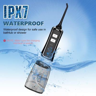 China IPX7 Waterproof Water Flosser 10-110psi 0.8mm Water Column Detachable Tank Oral Irrigator for sale