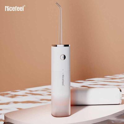 China Portable Water Flosser with 360° Rotating Nozzles 0.6mm Water Columns 70psi Oral Irrigator for sale