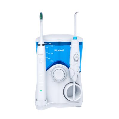 China 2 in 1 Water Flosser and Electric Toothbrush 600ml Tank 10 Pressure Settings for sale