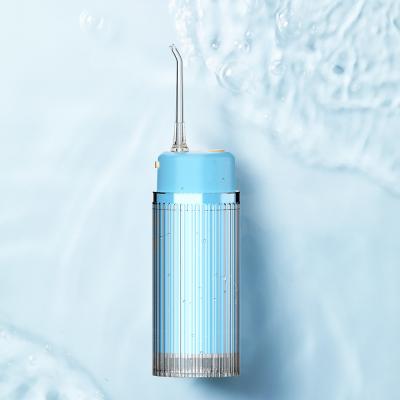 China 200ml Super Lightweight Portable Dental Oral Irrigator USB Rechargeable Water Flosser 20-110psi for sale