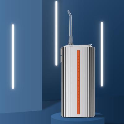 China Portable Metal Oral Irrigator 200ml Water Tank USB Rechargeable Water Flosser IPX7 Waterproof for sale