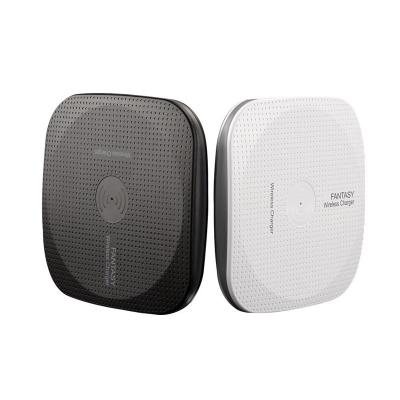 China Qi Certified 5W Quick Wireless Charger Pad Micro USB Input 5V 2A for iPhone Samsung for sale