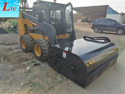 China China Skid steer attachment bucket broom sweeper skid steer sweeper manufacturer for sale