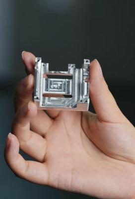 China CNC precision machining aluminum air curtain for sale