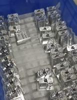 China CNC 6061 Aluminum Micro Valve Body Assembly with Heat Sink Fins and Fluid Cavity for Pneumatic Systems for sale